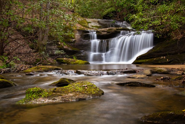 14 Stunning Waterfalls In South Carolina - Southern Trippers