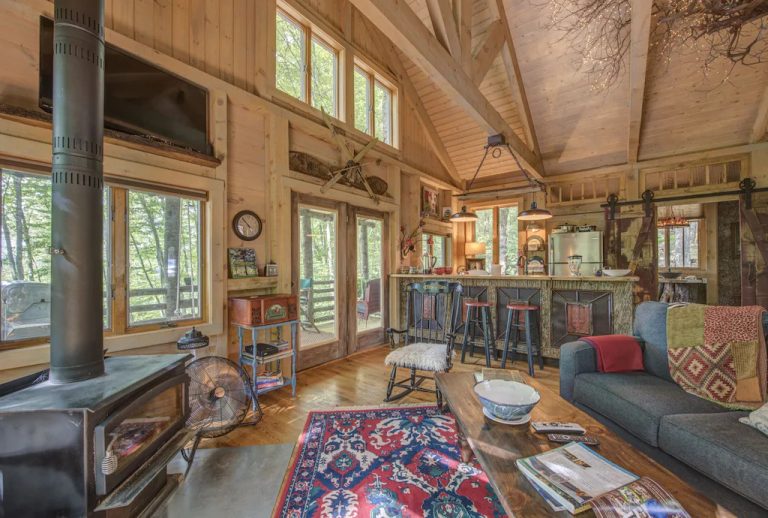 15 Cozy Blue Ridge Mountains Cabin Rentals - Southern Trippers