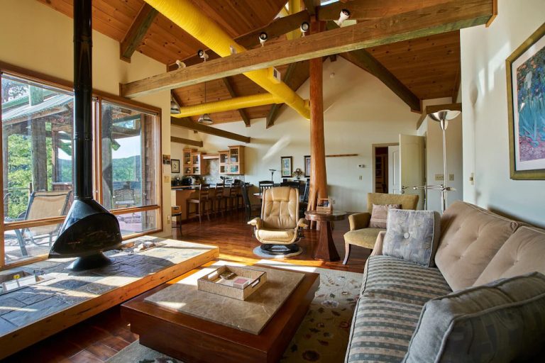 15 Cozy Blue Ridge Mountains Cabin Rentals - Southern Trippers