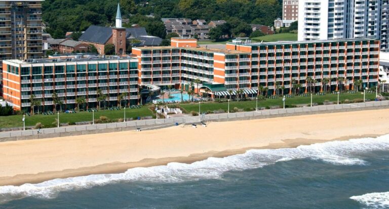 15 Best Oceanfront Hotels in Virginia Beach You Must Visit - Southern ...