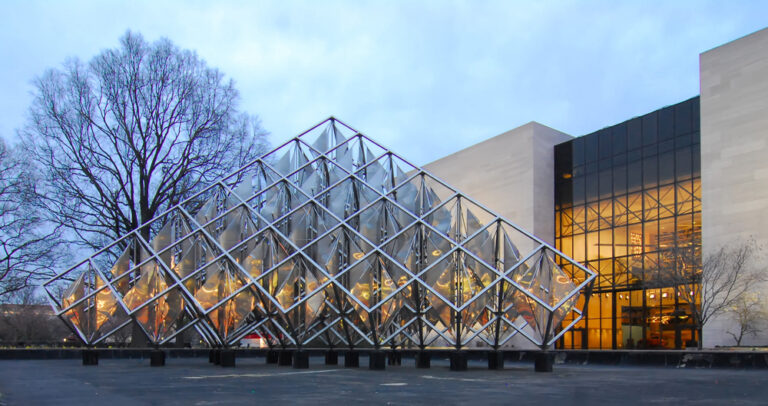15 Best Museums In Washington DC (Top Free Spots!) - Southern Trippers