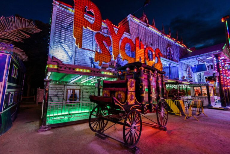 8 Best Haunted Houses in North Carolina You Must Visit - Southern Trippers