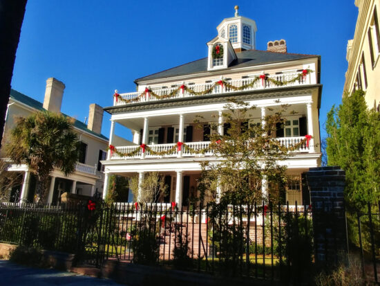 10 Festive Ways To Celebrate Christmas In Charleston SC - Southern Trippers